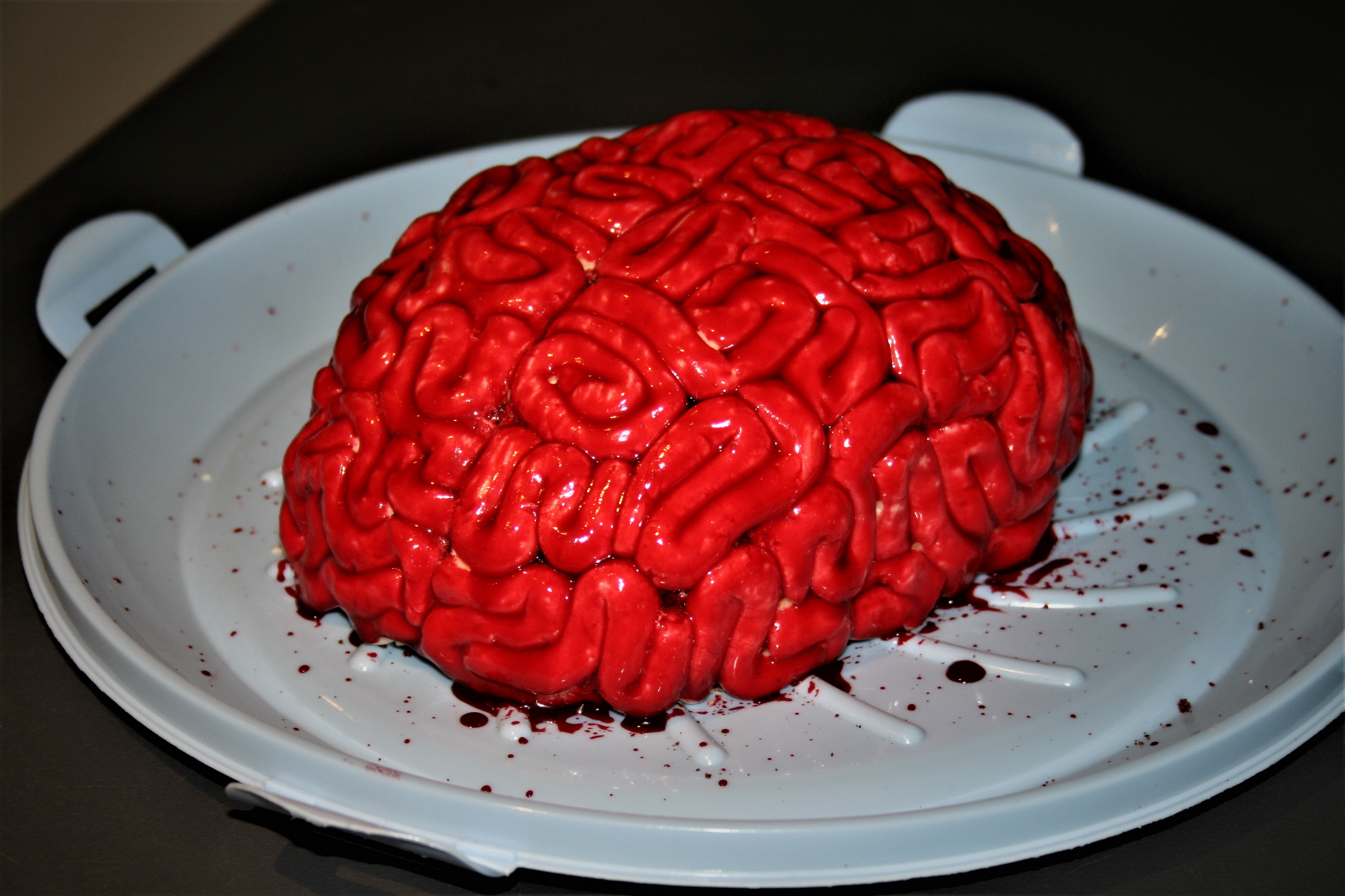 Halloween baking: Red velvet brain cake – Full As An Egg